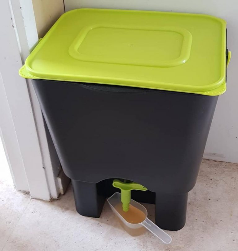 Tong Tak Busuk, Sampah Boleh Guna Semula, Ini Cara Mesra Alam Tukar ...