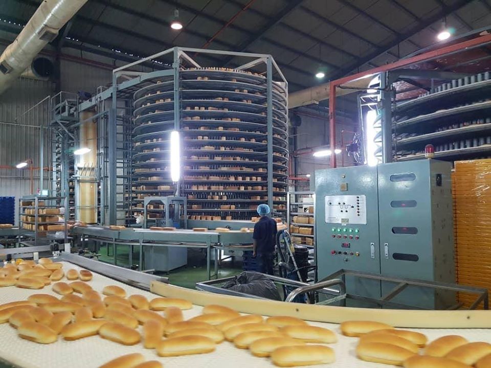 Terlalu Ramai Yang Beli, Pengeluaran Tiga Kilang Roti Utama Di Malaysia ...