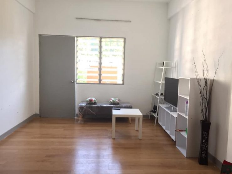 Lelaki Ini Deko Rumah Berek PDRM Jadi Cantik & Kemas, Banyak Guna ...