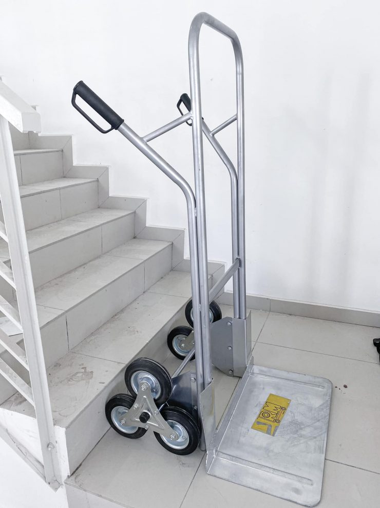 Nak Bawak Barang Ikut Tangga? Ini Troli Korang Boleh Beli, Berbaloi ...