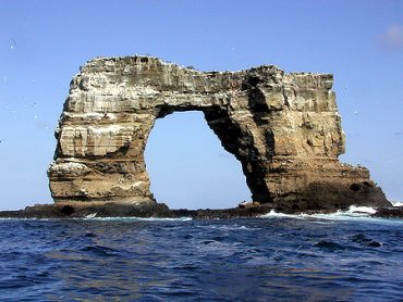 Darwin's Arch Di Kepulauan Galapagos Dilapor 'Terbelah' Dua Gara-gara ...