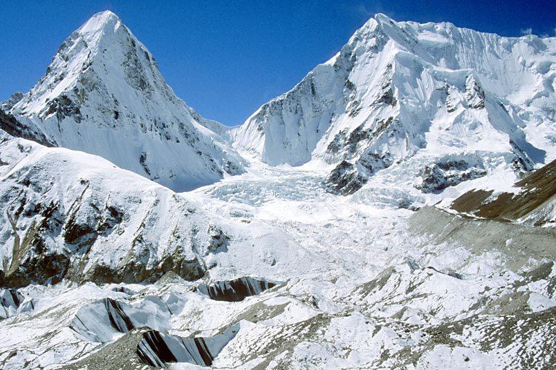 Saintis Dakwa Temui Virus Purba Membeku Dalam Sampel Ais Diambil Di ...