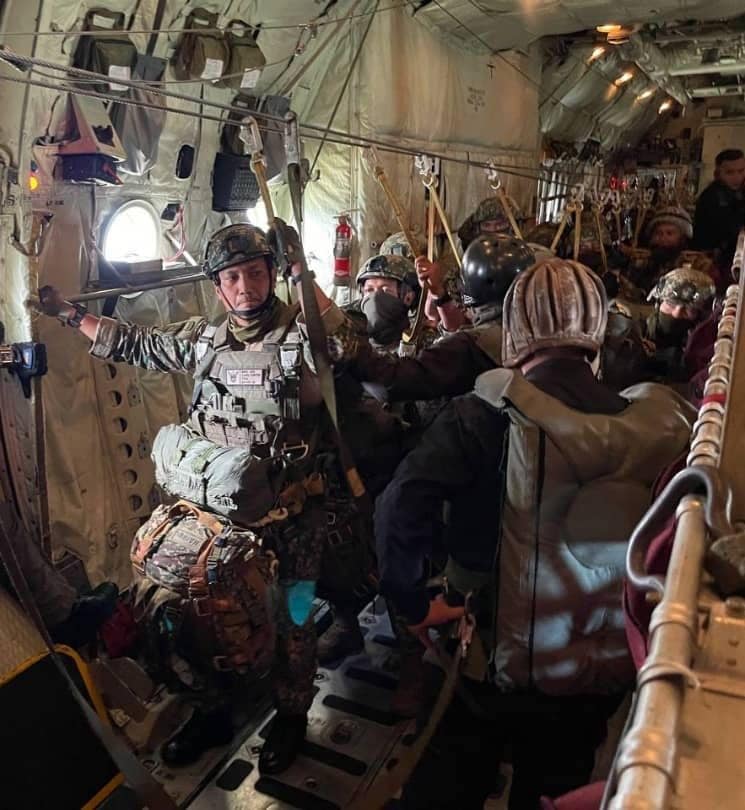 Gagah & “Stylo” Habis, Foto Eksesais Pasukan Elit Briged 10 Para ATM ...