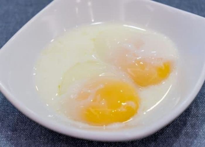 "Confirm" Jadi, Ini Teknik Betul Nak Buat Telur Separuh Masak Sama Macam Kedai Mamak