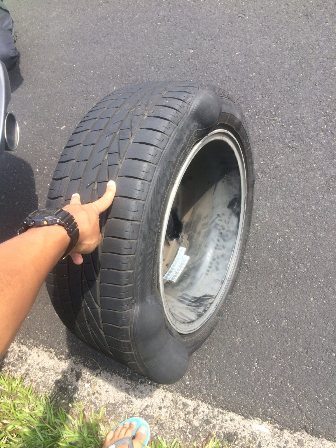 Jangan Mudah Tertipu, Pastikan Tayar Anda Ada Tanda Ini Sebelum Beli