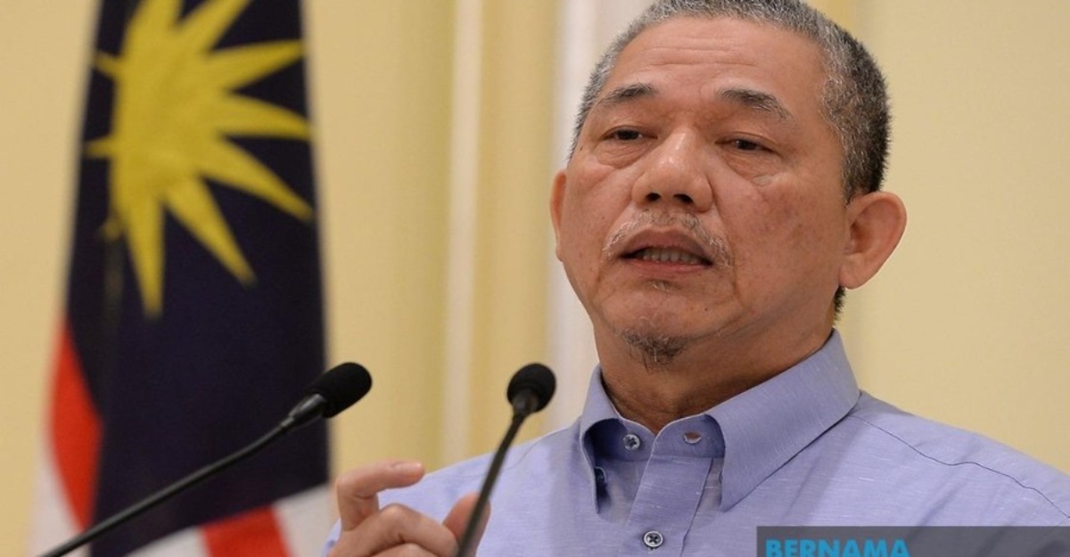 Timbalan Perdana Menteri & Perladangan Komoditi: Datuk Haji Fadilah Yusof