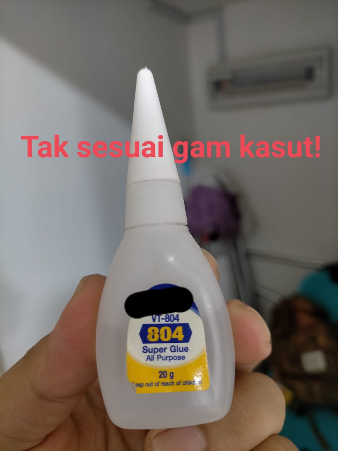 Tapak Kasut Selalu Tertanggal? Ini Tips Gam Kasut Dengan Betul