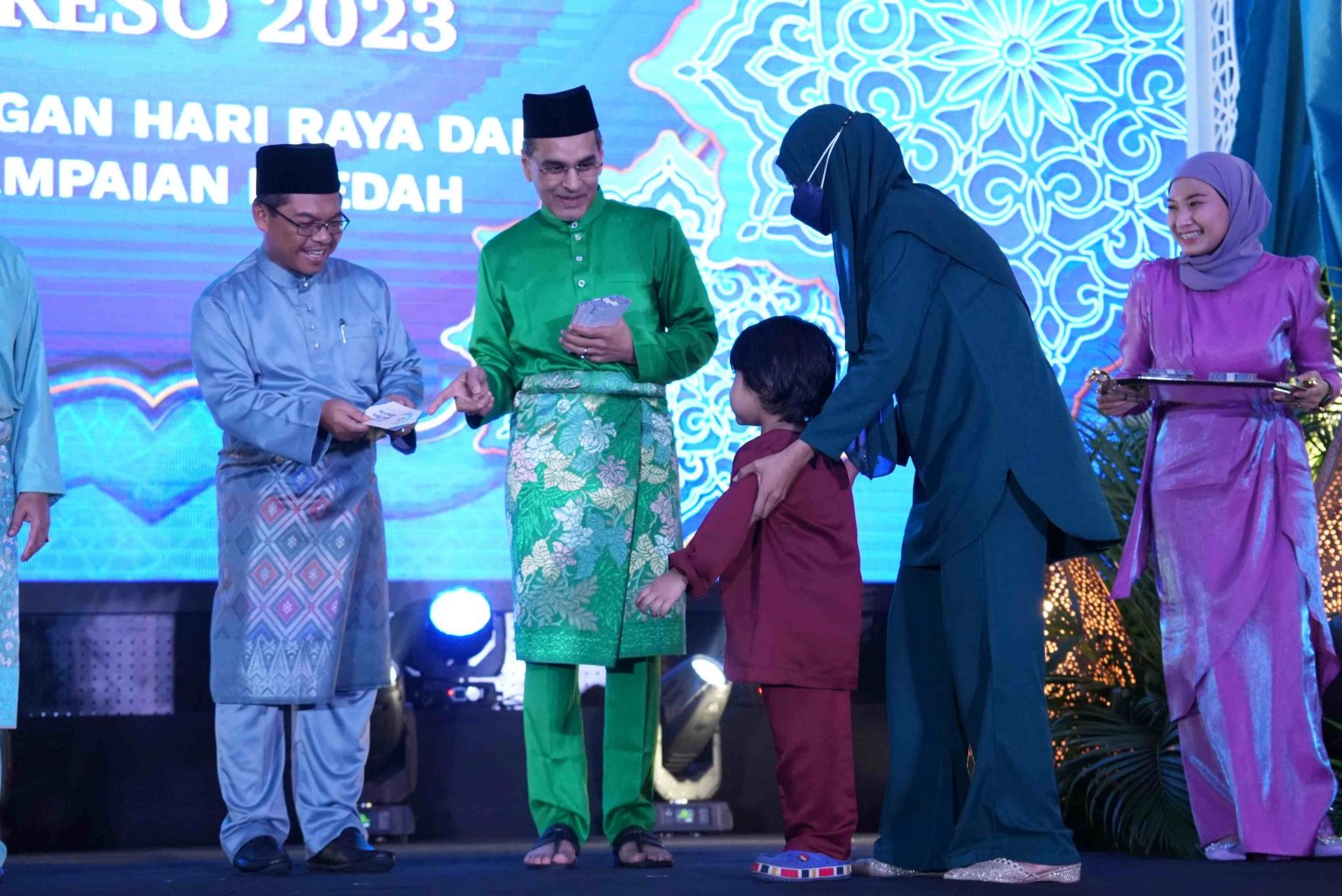 PERKESO Santuni Anak-Anak Yatim, Ibu Tunggal Dan Penerima Faedah ...