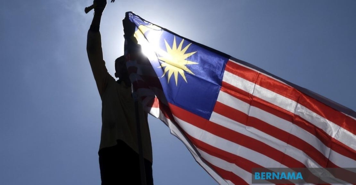 Ketahui Maksud Disebalik Warna, Bentuk Dan Nama Jalur Gemilang