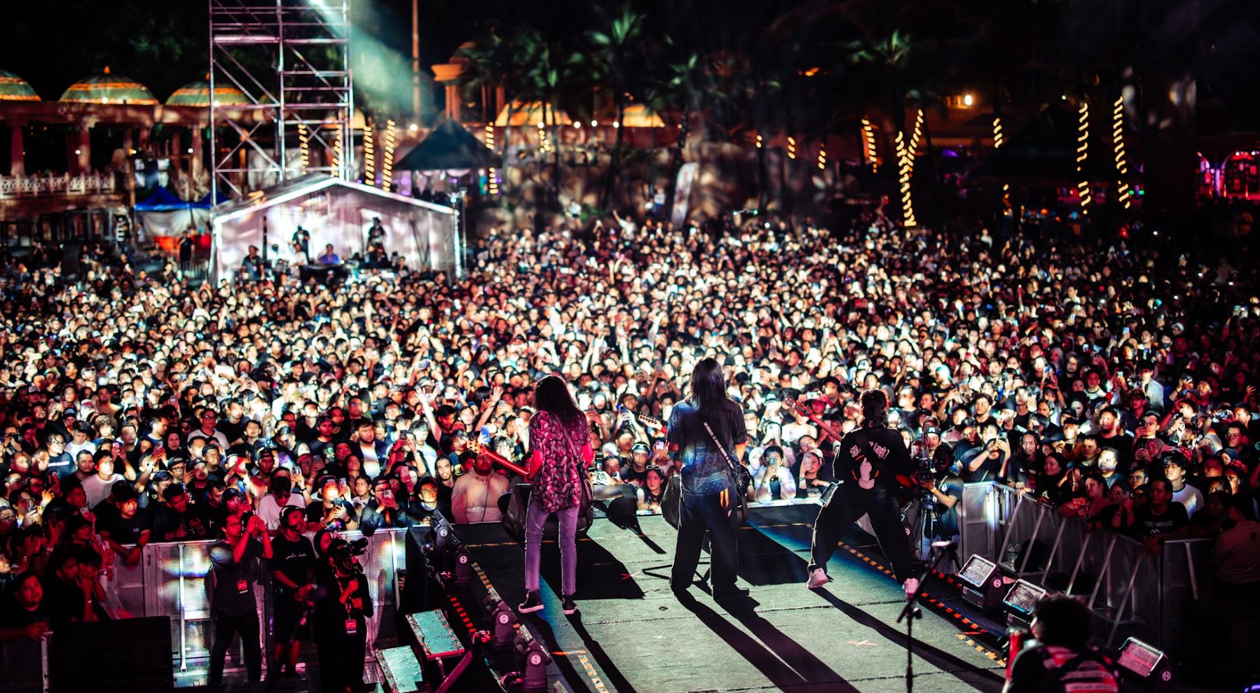 Hitman Group Raikan Ulang Tahun Ke-15 Dengan Persembahan Mantap 3 Band ...