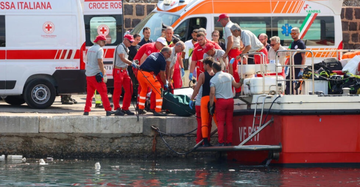 Kapal Karam: Pengerusi Morgan Stanley International Jonathan Bloomer ...