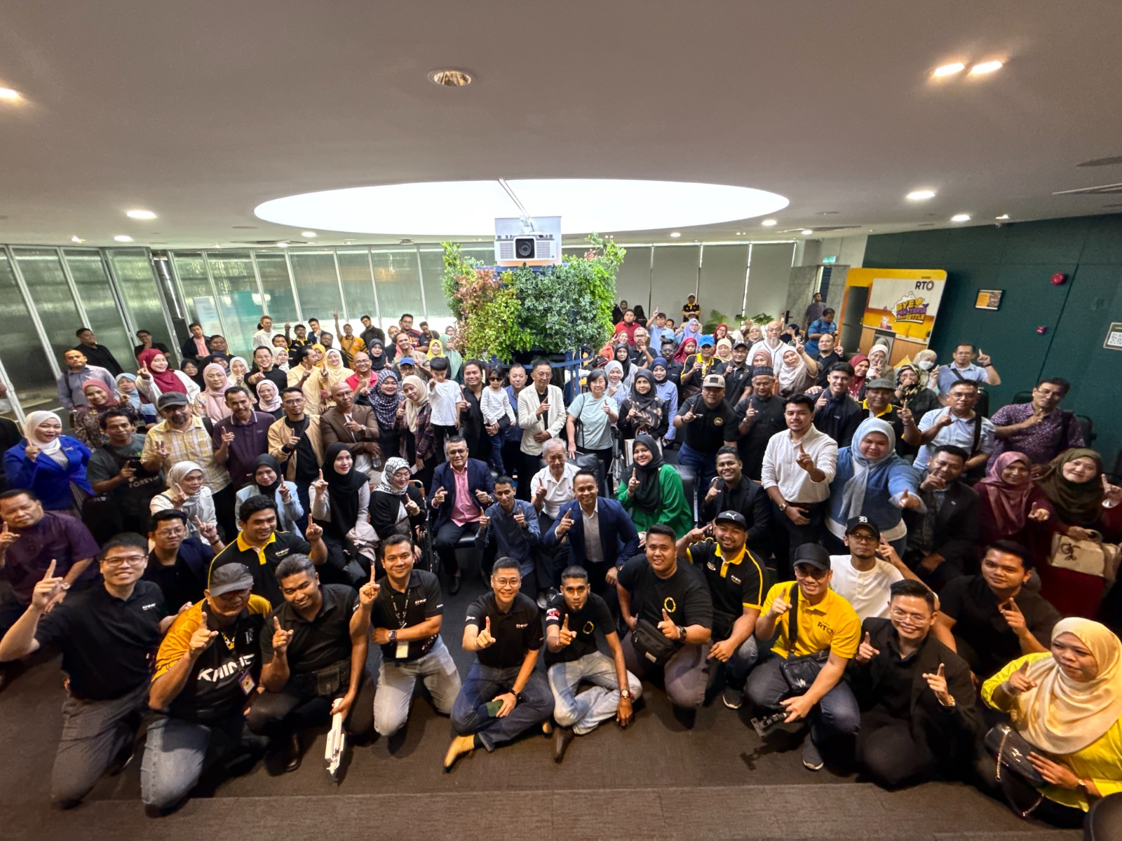 KHIND Jadikan Peralatan Rumah Premium Lebih Mampu Milik den